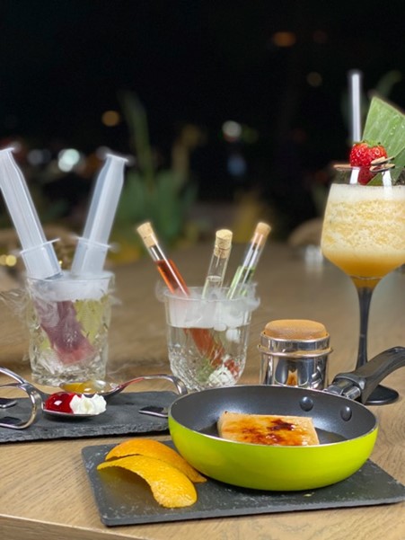 MoMix Bar: Definitely more than a bar! - TBEX - Travel Blog Exchange